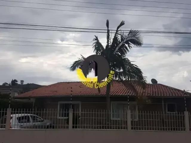 Casa / Sobrado para Venda em Curitiba/PR Guaíra 3 Quartos