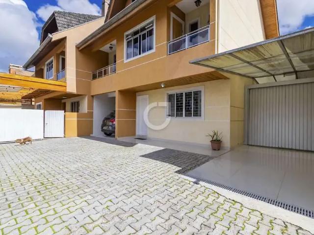 Casa / Sobrado para Venda em Curitiba/PR Guaíra 3 Quartos