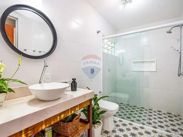 Casa / Sobrado para Venda em Curitiba/PR Guaíra 3 Quartos