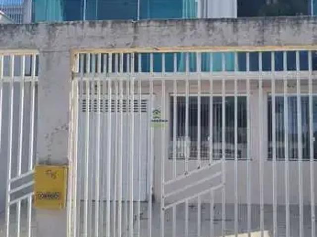 Casa / Sobrado para Venda em Curitiba/PR Ganchinho 2 Quartos