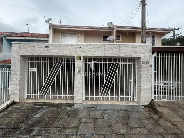 Casa / Sobrado para Venda em Curitiba/PR Ganchinho 3 Quartos