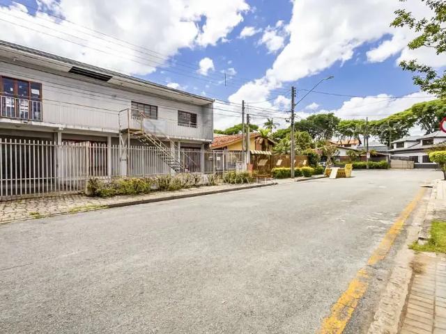 Casa / Sobrado para Venda em Curitiba/PR Hugo Lange 4 Quartos
