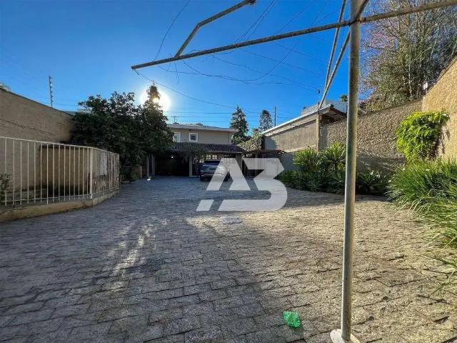 Casa / Sobrado para Venda em Curitiba/PR Hugo Lange 5 Quartos