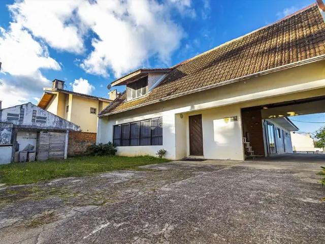 Casa / Sobrado para Venda em Curitiba/PR Hauer 3 Quartos