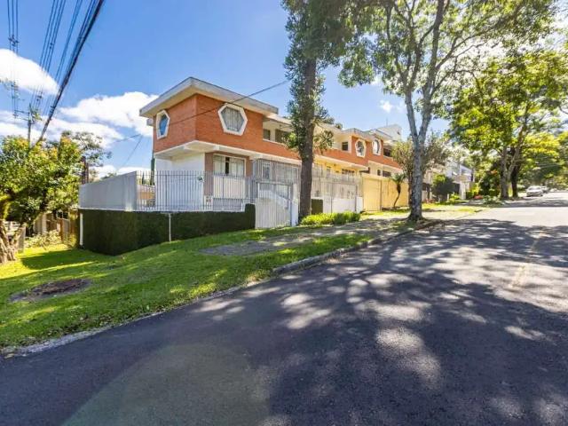 Casa / Sobrado para Venda em Curitiba/PR Juvevê 4 Quartos
