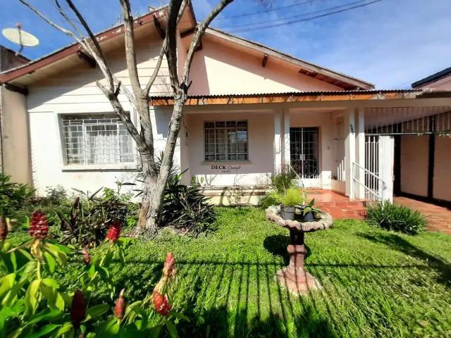 Casa / Sobrado para Venda em Curitiba/PR Jardim Botânico 4 Quartos