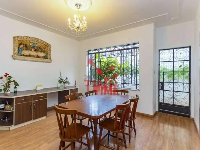 Casa / Sobrado para Venda em Curitiba/PR Jardim Botânico 5 Quartos