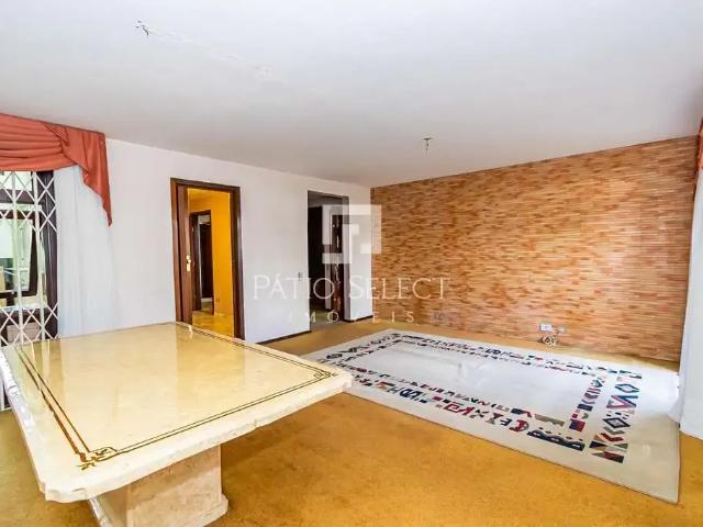 Casa / Sobrado para Venda em Curitiba/PR Jardim Botânico 6 Quartos