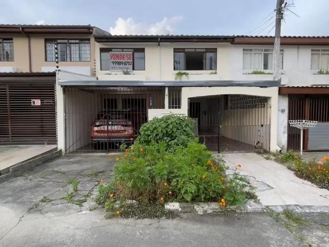 Casa / Sobrado para Venda em Curitiba/PR Jardim das Américas 3 Quartos