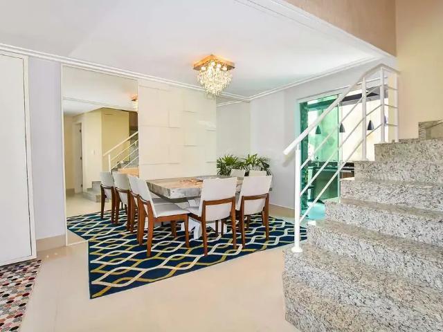 Casa / Sobrado para Venda em Curitiba/PR Jardim das Américas 3 Quartos