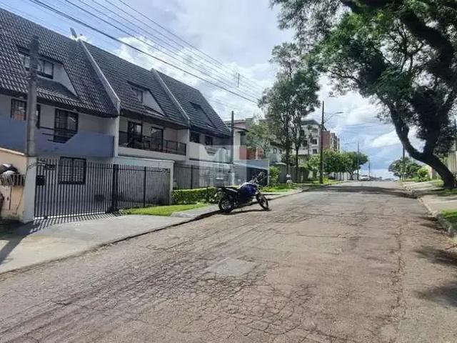Casa / Sobrado para Venda em Curitiba/PR Jardim das Américas 3 Quartos