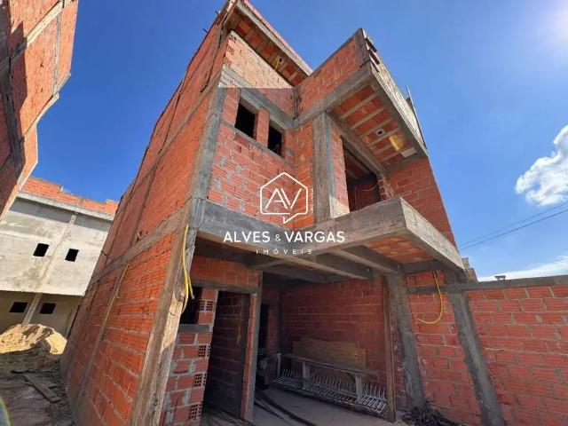 Casa / Sobrado para Venda em Curitiba/PR Jardim das Américas 3 Quartos