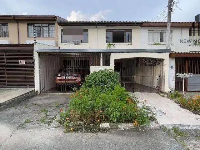 Casa / Sobrado para Venda em Curitiba/PR Jardim das Américas 3 Quartos