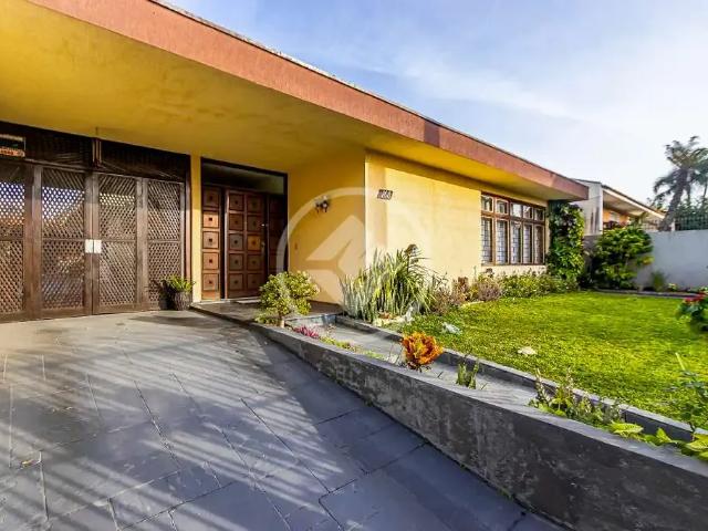 Casa / Sobrado para Venda em Curitiba/PR Jardim Social 3 Quartos
