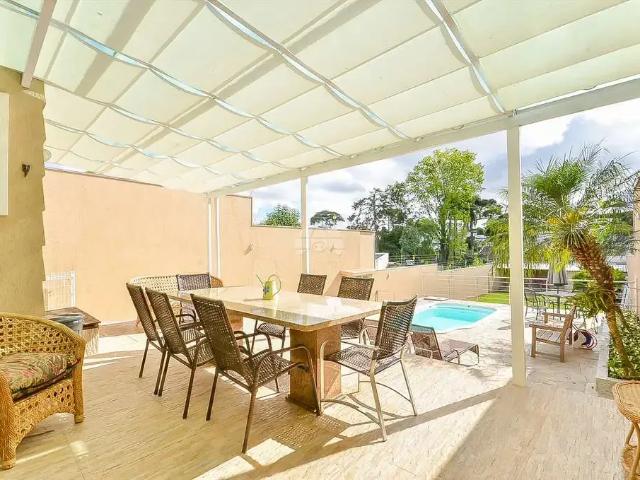Casa / Sobrado para Venda em Curitiba/PR Jardim Social 4 Quartos