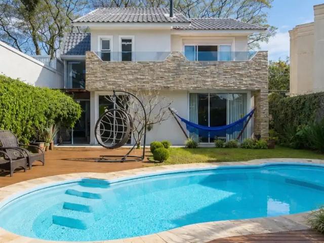 Casa / Sobrado para Venda em Curitiba/PR Jardim Social 4 Quartos