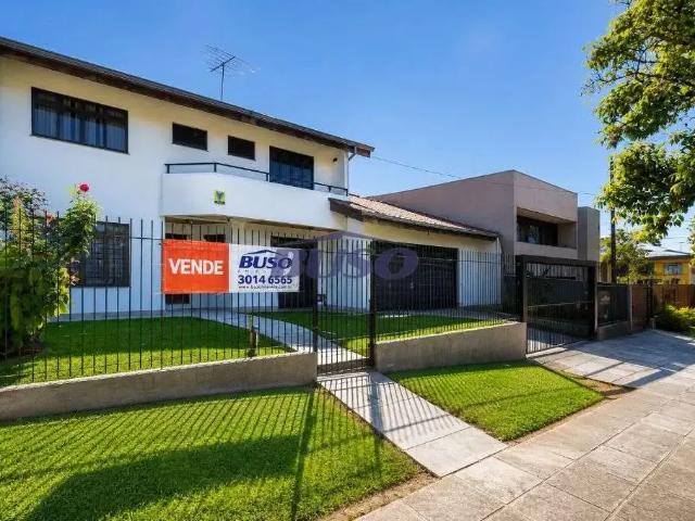 Casa / Sobrado para Venda em Curitiba/PR Parolin 3 Quartos