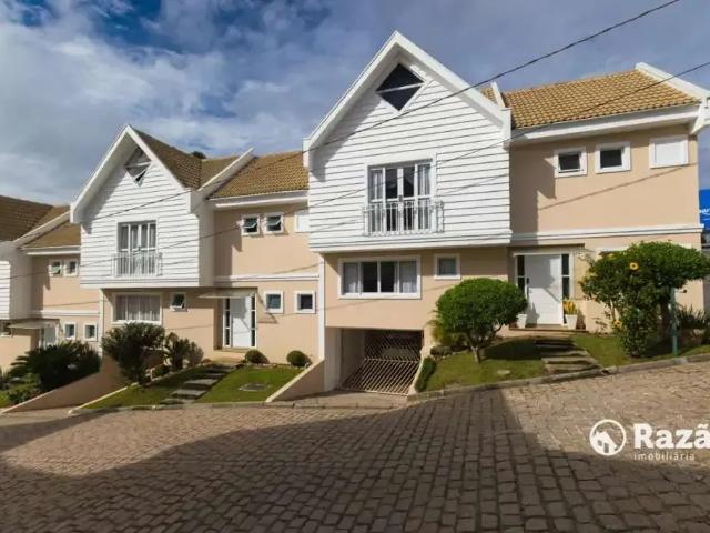Casa / Sobrado para Venda em Curitiba/PR Pilarzinho 4 Quartos