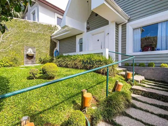 Casa / Sobrado para Venda em Curitiba/PR Pilarzinho 4 Quartos