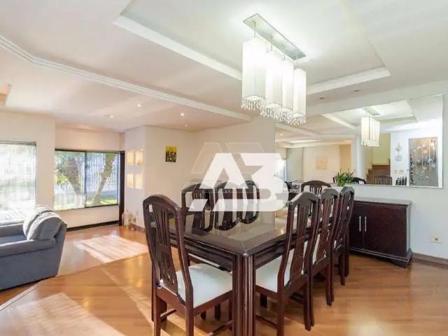 Casa / Sobrado para Venda em Curitiba/PR Pilarzinho 4 Quartos