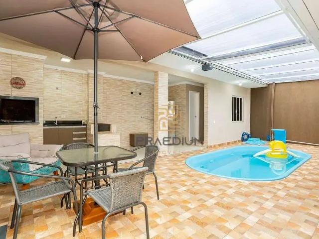 Casa / Sobrado para Venda em Curitiba/PR Pinheirinho 3 Quartos