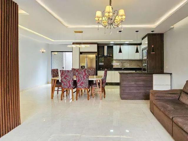 Casa / Sobrado para Venda em Curitiba/PR Pinheirinho 3 Quartos