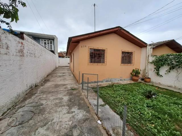 Casa / Sobrado para Venda em Curitiba/PR Pinheirinho 3 Quartos