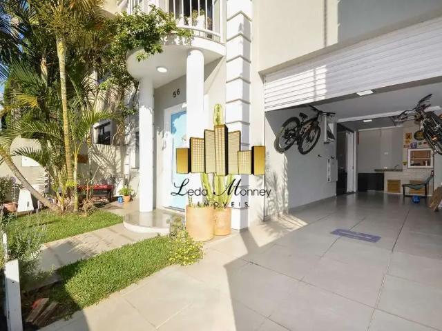 Casa / Sobrado para Venda em Curitiba/PR Pinheirinho 4 Quartos