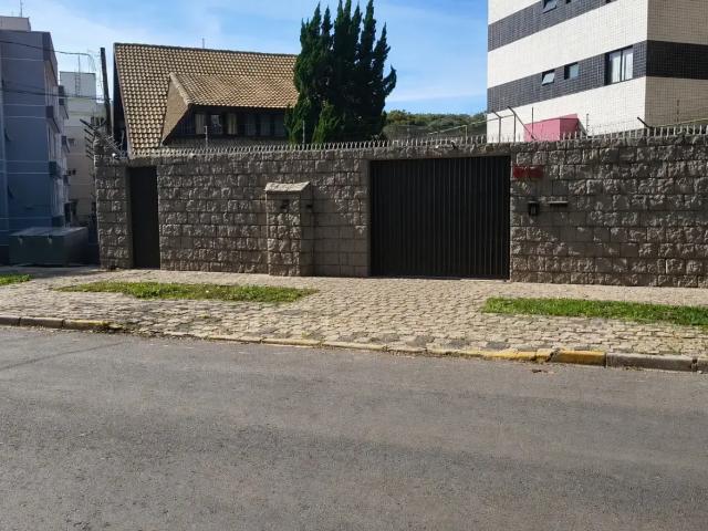 Casa / Sobrado para Venda em Curitiba/PR Portão 4 Quartos