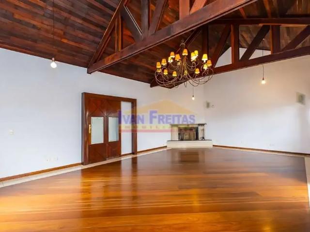 Casa / Sobrado para Venda em Curitiba/PR Portão