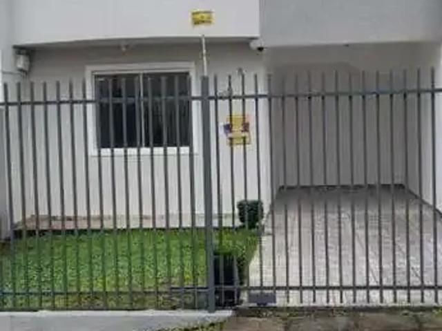 Casa / Sobrado para Venda em Curitiba/PR Portão 3 Quartos