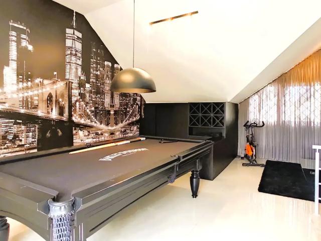 Casa / Sobrado para Venda em Curitiba/PR Portão 3 Quartos