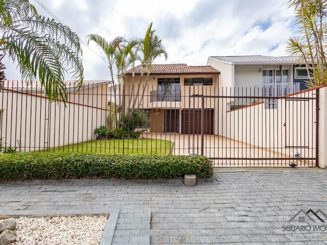 Casa / Sobrado para Venda em Curitiba/PR Portão 3 Quartos