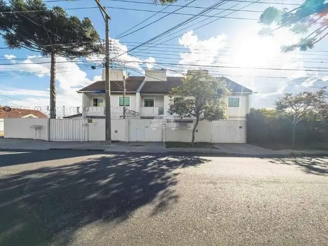 Casa / Sobrado para Venda em Curitiba/PR Portão 3 Quartos