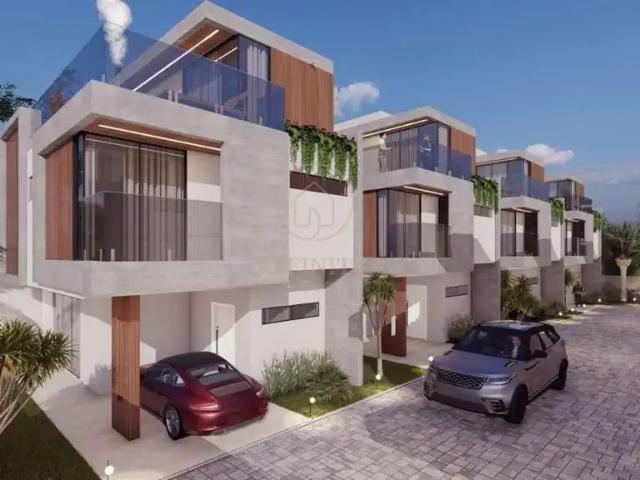 Casa / Sobrado para Venda em Curitiba/PR Portão 3 Quartos