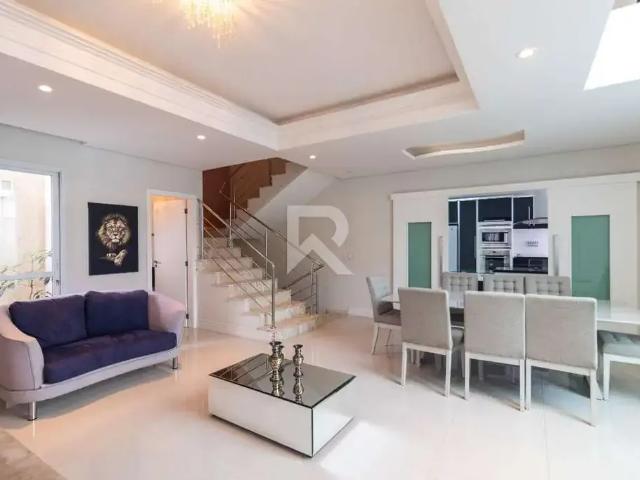 Casa / Sobrado para Venda em Curitiba/PR Portão 3 Quartos