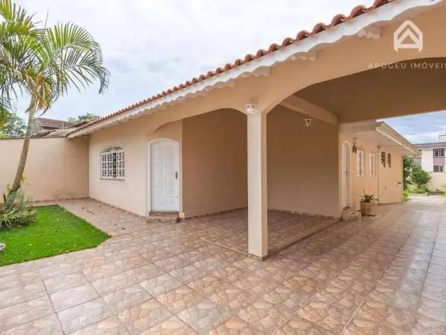 Casa / Sobrado para Venda em Curitiba/PR Portão 3 Quartos