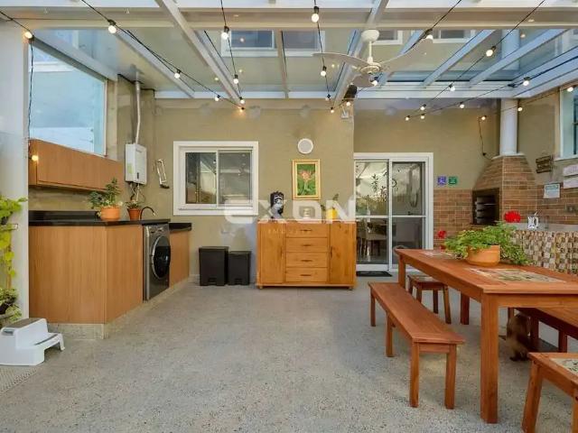 Casa / Sobrado para Venda em Curitiba/PR Portão 3 Quartos
