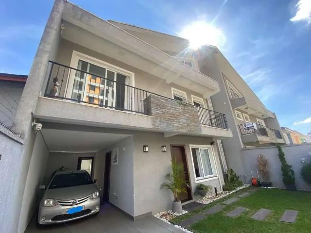 Casa / Sobrado para Venda em Curitiba/PR Portão 3 Quartos
