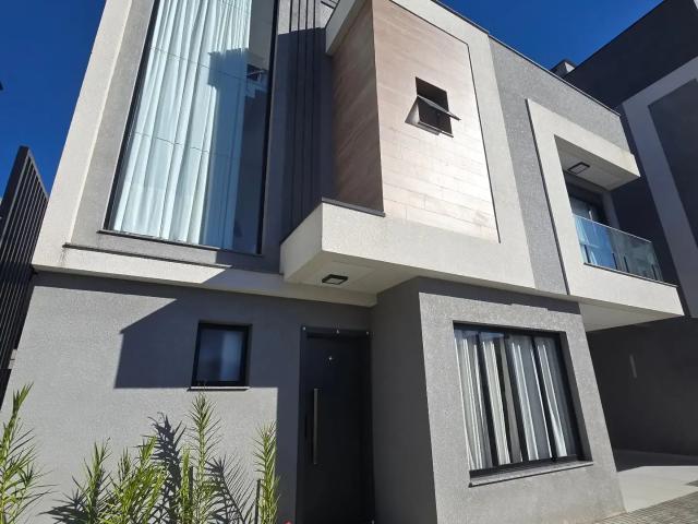 Casa / Sobrado para Venda em Curitiba/PR Portão 3 Quartos