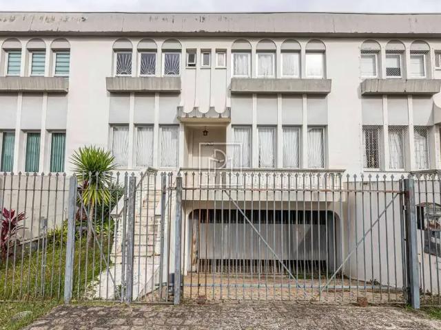 Casa / Sobrado para Venda em Curitiba/PR Rebouças 3 Quartos