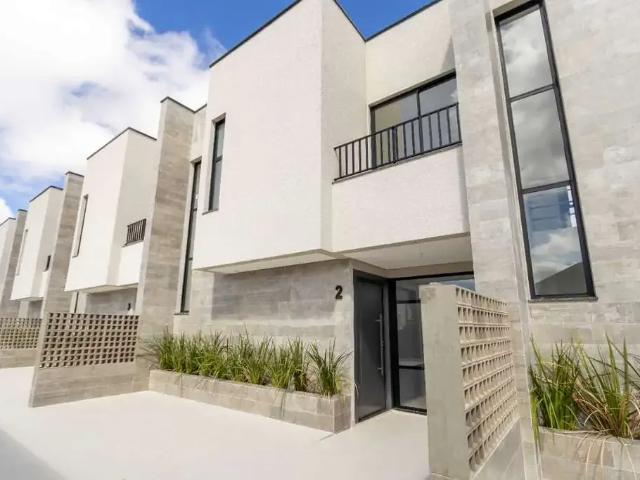 Casa / Sobrado para Venda em Curitiba/PR São Braz 3 Quartos
