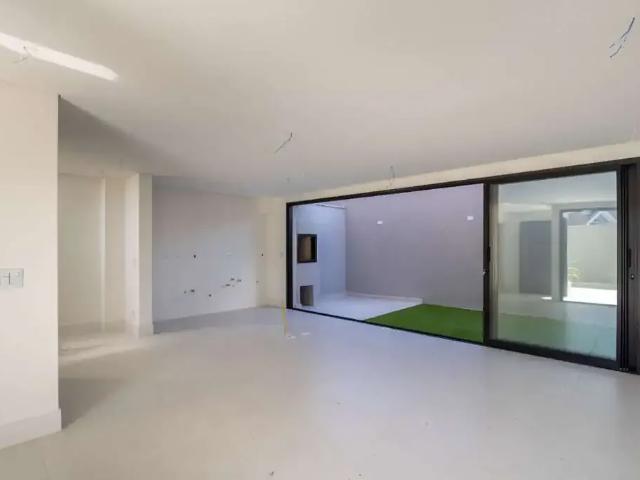 Casa / Sobrado para Venda em Curitiba/PR São Braz 3 Quartos