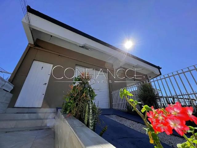 Casa / Sobrado para Venda em Curitiba/PR São Braz 6 Quartos