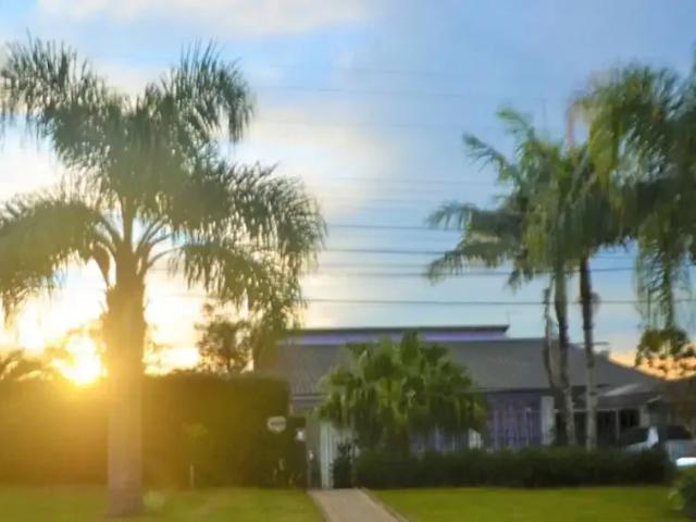 Casa / Sobrado para Venda em Curitiba/PR São João 3 Quartos