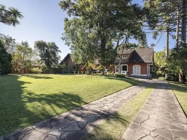 Casa / Sobrado para Venda em Curitiba/PR São Lourenço 5 Quartos