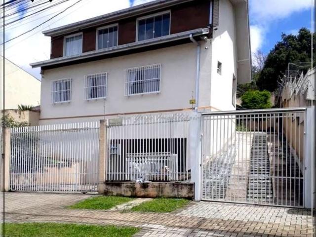 Casa / Sobrado para Venda em Curitiba/PR São Lourenço 3 Quartos