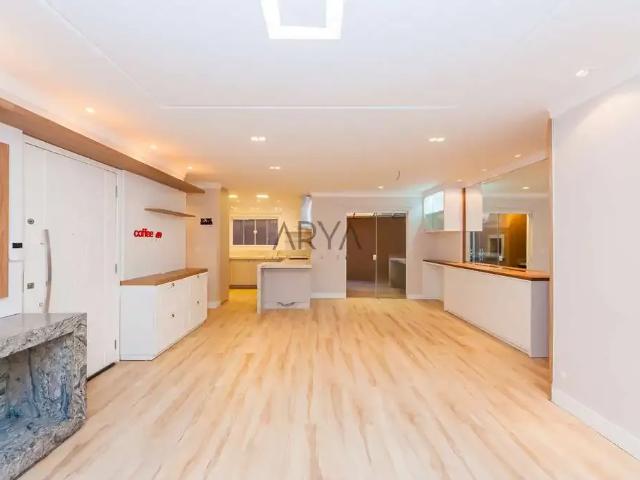 Casa / Sobrado para Venda em Curitiba/PR São Lourenço 3 Quartos