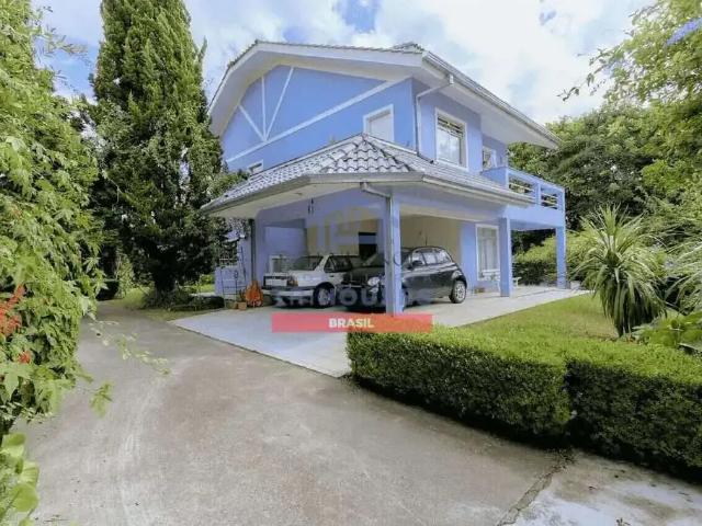 Casa / Sobrado para Venda em Curitiba/PR São Lourenço 3 Quartos