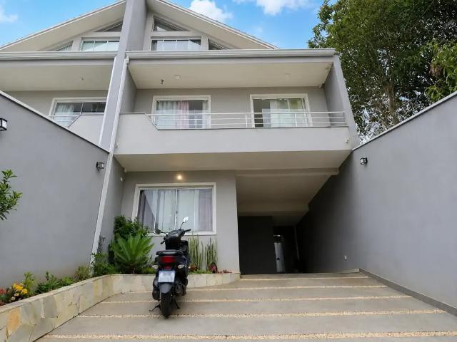 Casa / Sobrado para Venda em Curitiba/PR Santa Cândida 3 Quartos